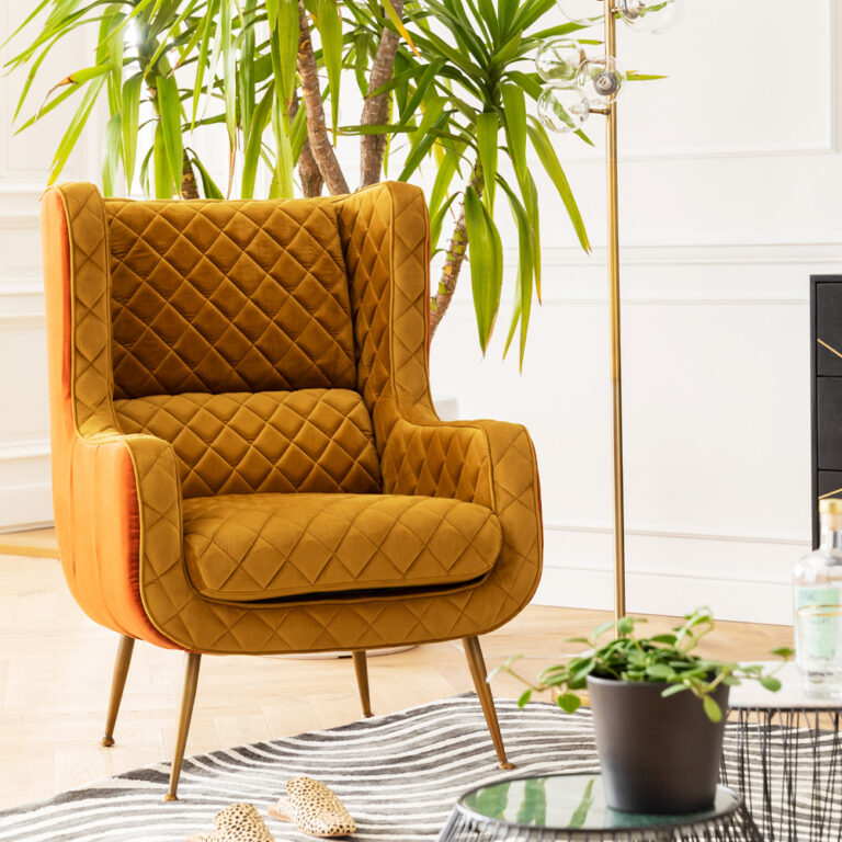 【KARE】全世界50か国以上のファンを魅了するインテリアブランドによるチェアー | インテリアショップデザイン